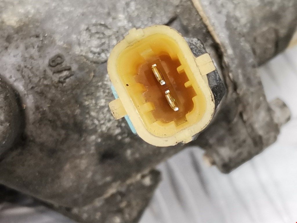 Корпус термостата / 1611693 90573325 90573325 для Opel Astra G (с пробегом)