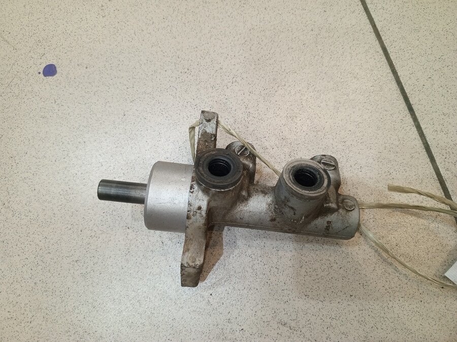 Цилиндр тормозной главный от Chevrolet Aveo T250 2005-2011