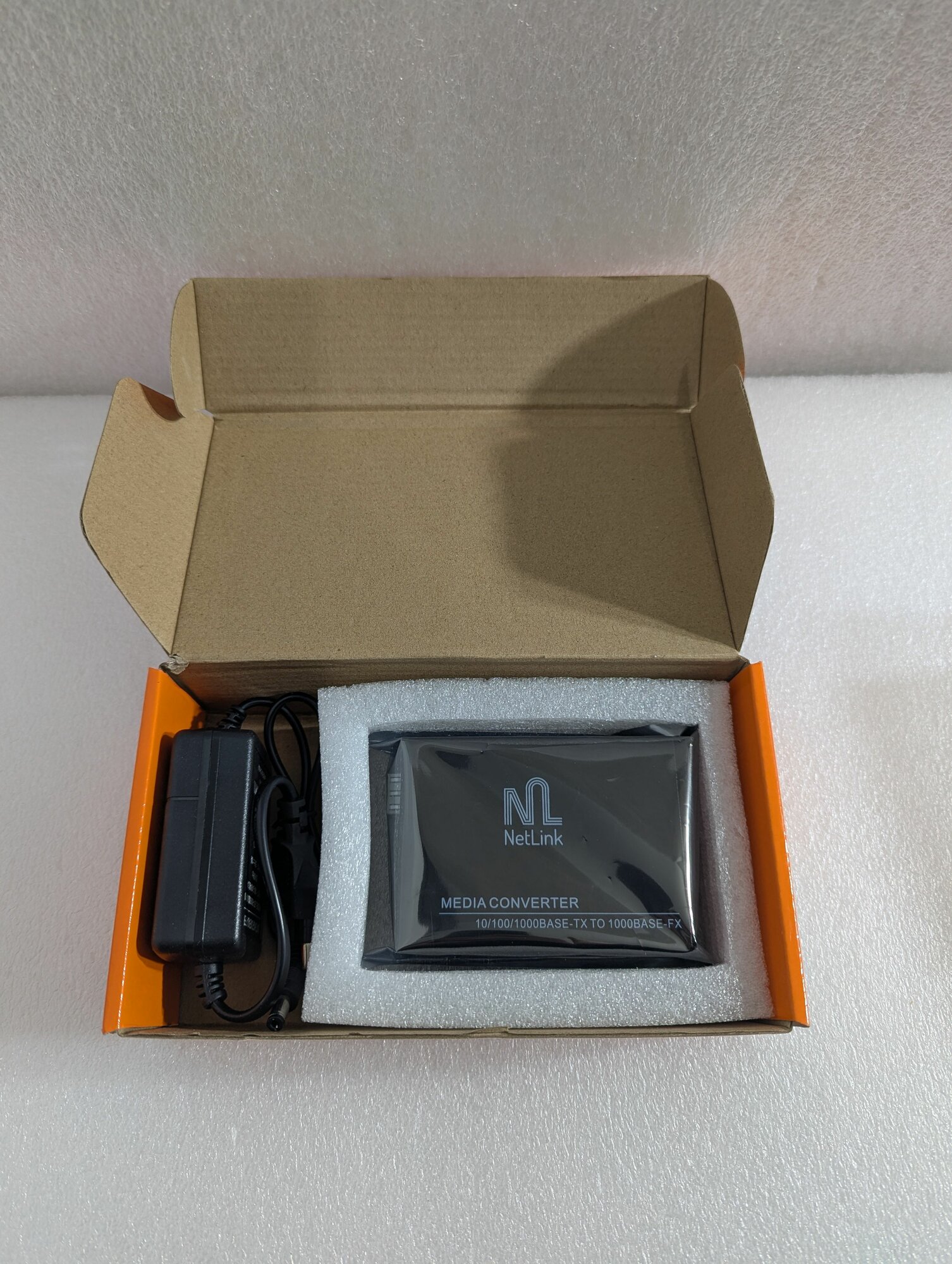 Медиаконвертер Netlink GE-SFP (10/100/1000 Mb) УТ000001658