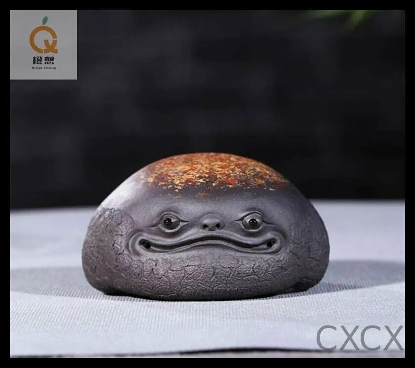 Фигурка для чайной церемонии Три ноги Золотая жаба Красивый цвет F648