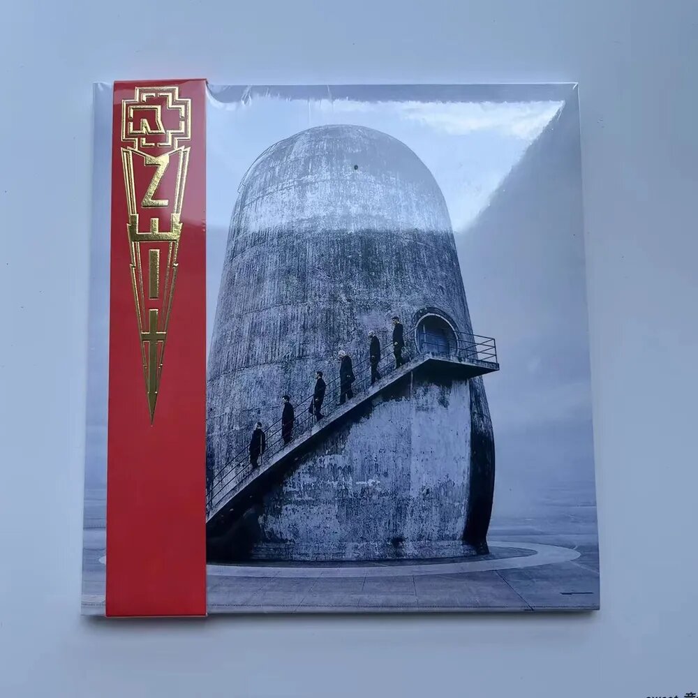 CD альбом Rammstein Zeit - немецкий рок-альбом 2022 года в формате CD