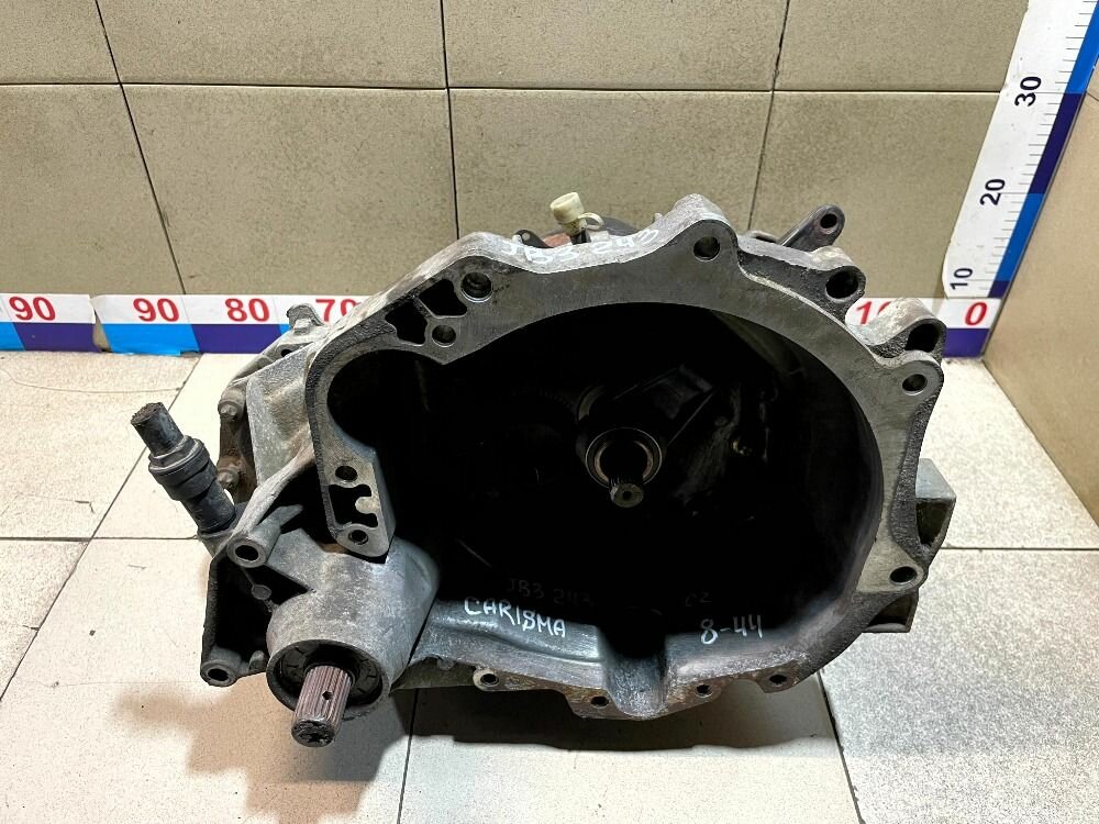 Механическая коробка передач Mitsubishi Carisma