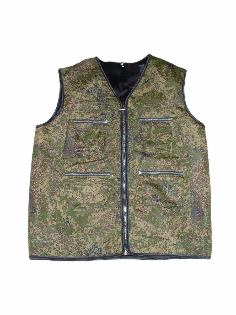 Жилет на овчине камуфляжный (64)