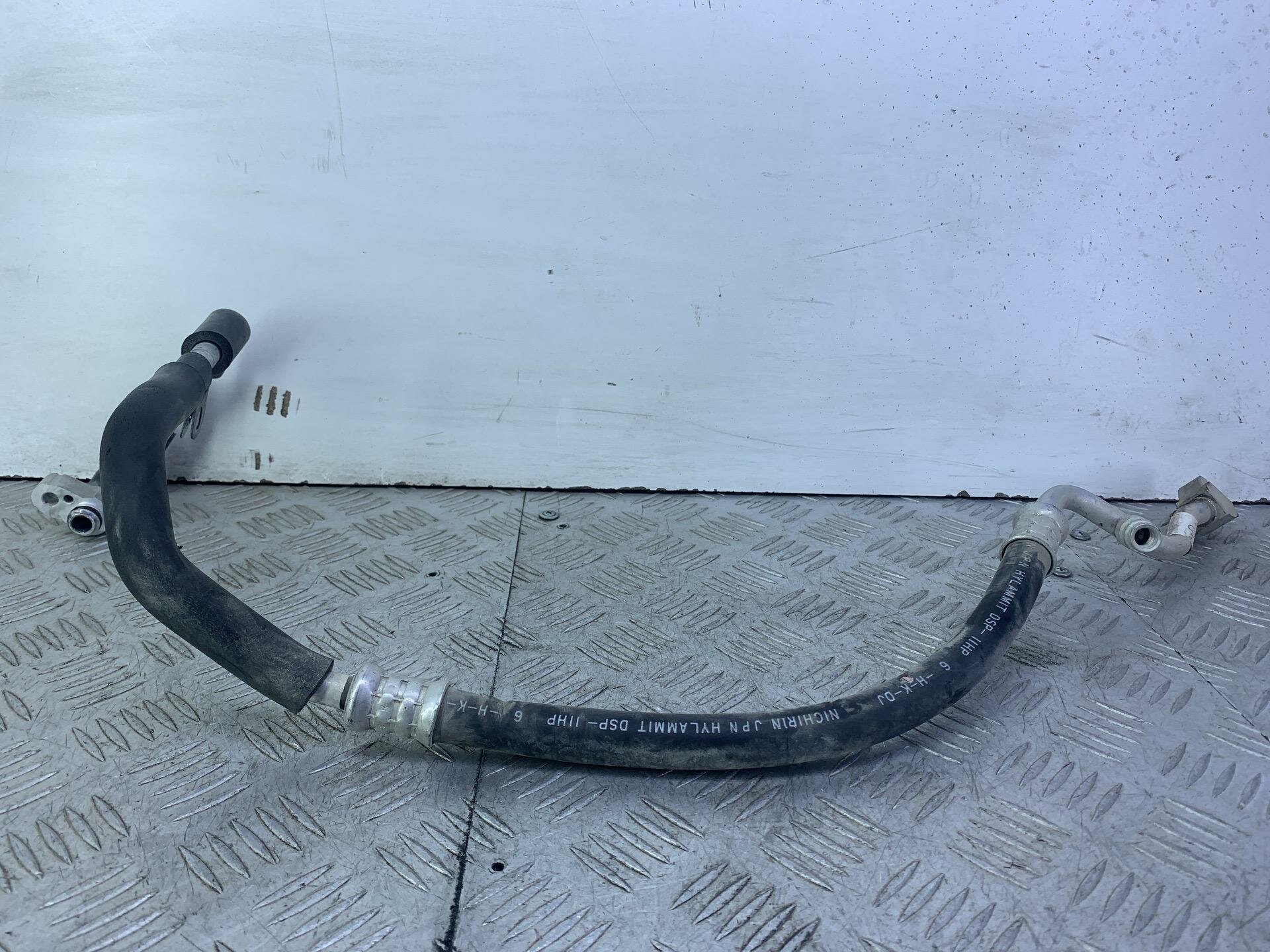 Трубка кондиционера Subaru Outback 3 2006