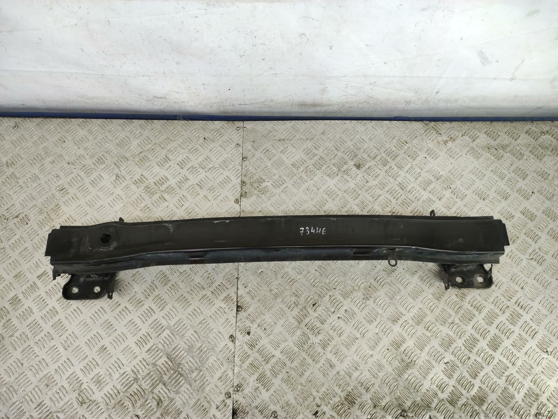 Усилитель переднего бампера Skoda Yeti 2013 SKB6-55033
