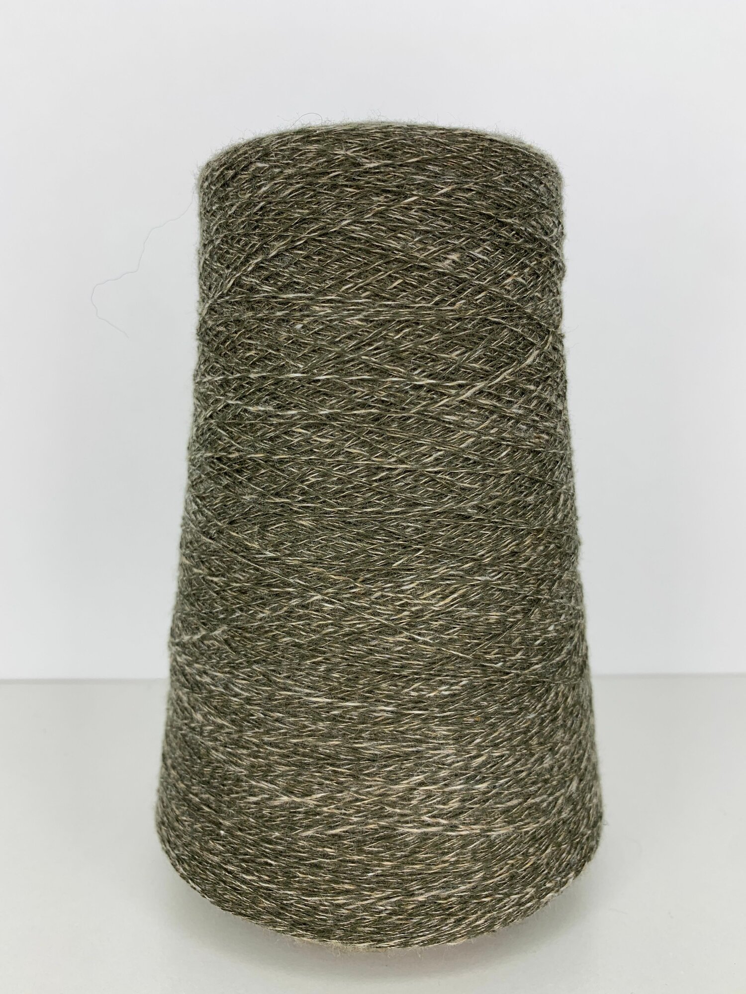 COKA - Millefili; 100% хлопок; 2000м/100гр; col.16524 меланжевый хаки; вес 200гр; italyyarn