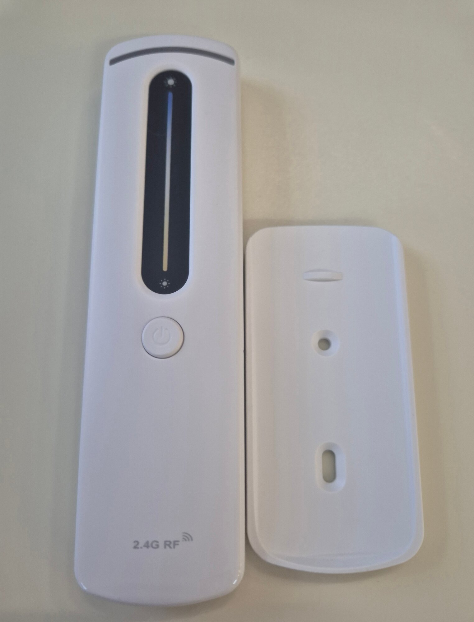 Пульт управления CCT MIX лентой , RF2.4G WHITE IP20 с магнитным держателем
