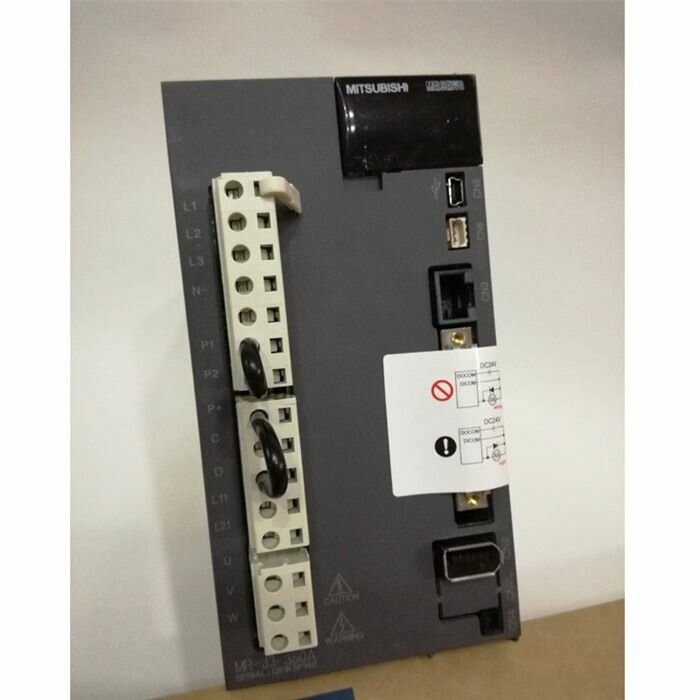 Модуль MITSUBISHI MR-J3-350A AC SERVO DRIVER MRJ3350A