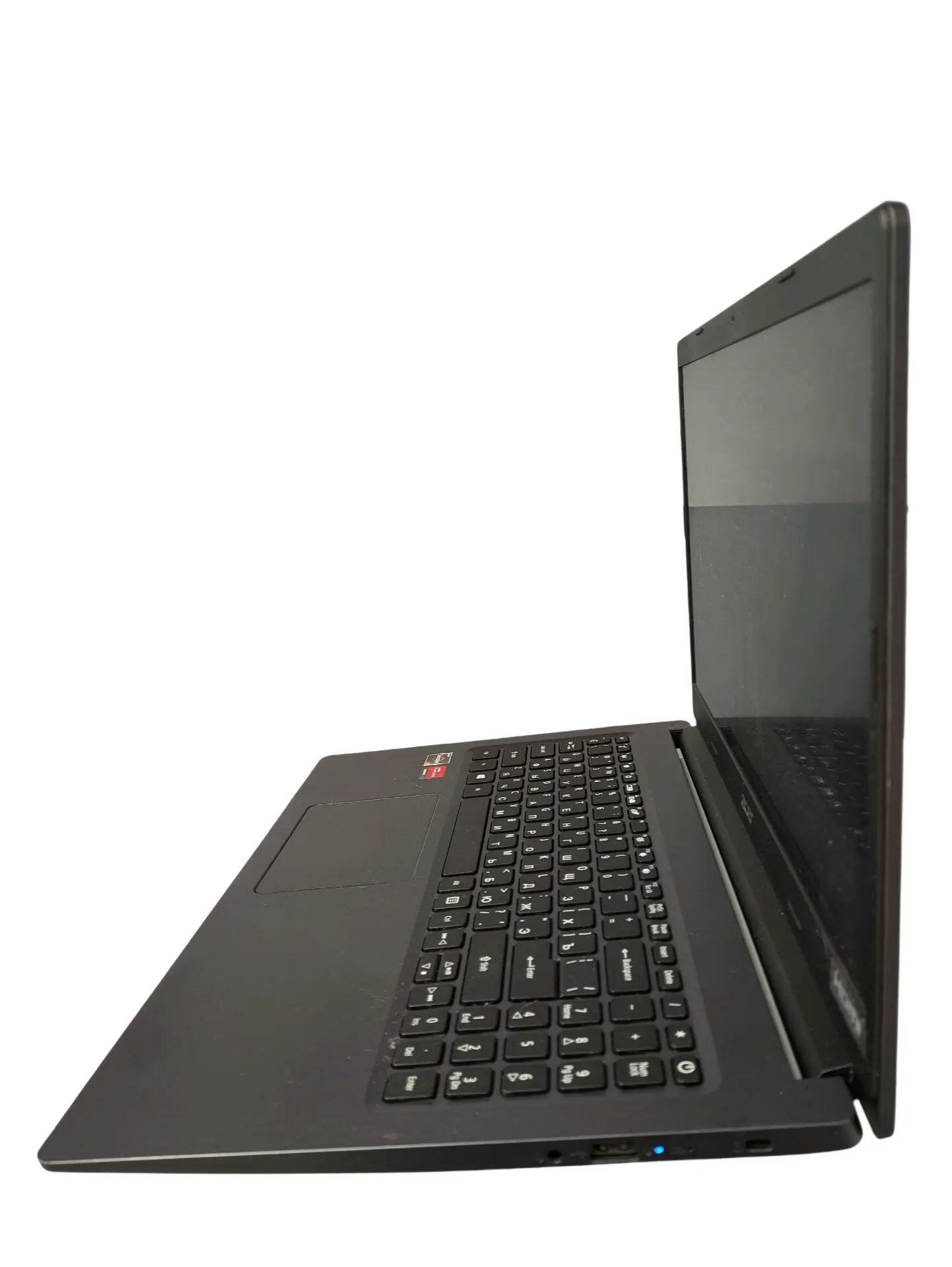 15.6" Ноутбук Acer Extensa 15 EX215-22-R0VC черный [английская/русская раскладка, 1920x1080, TN+film, AMD Ryzen 3 3250U, ядра: 2 х 2.6 ГГц, RAM 8 ГБ, SSD 256 ГБ, AMD Radeon Graphics, без ОС] — фото 1