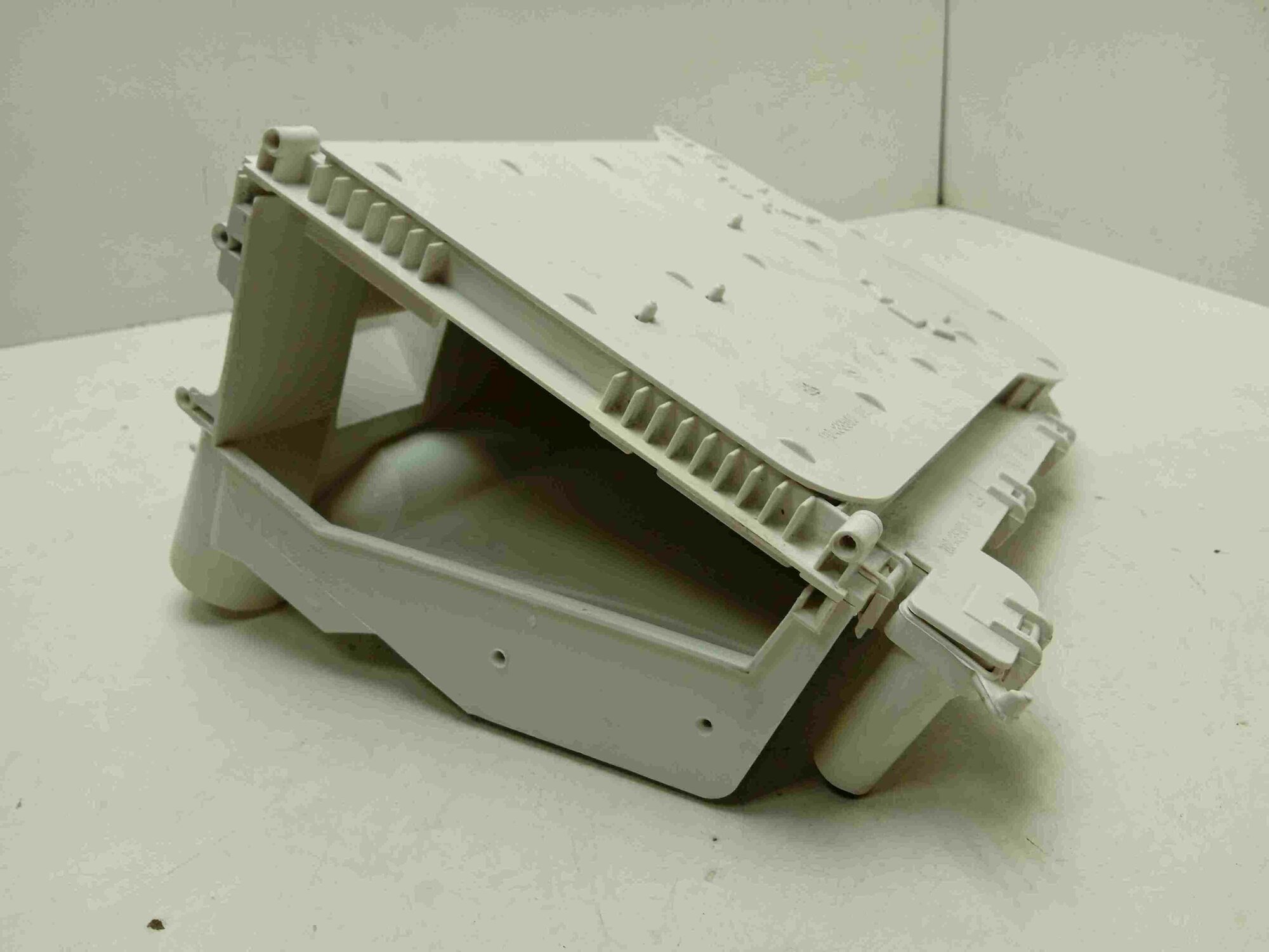 ZWG3101 кт205 Бункер дозатора порошка для стиральной машины Zanussi ZWG3101 б/у