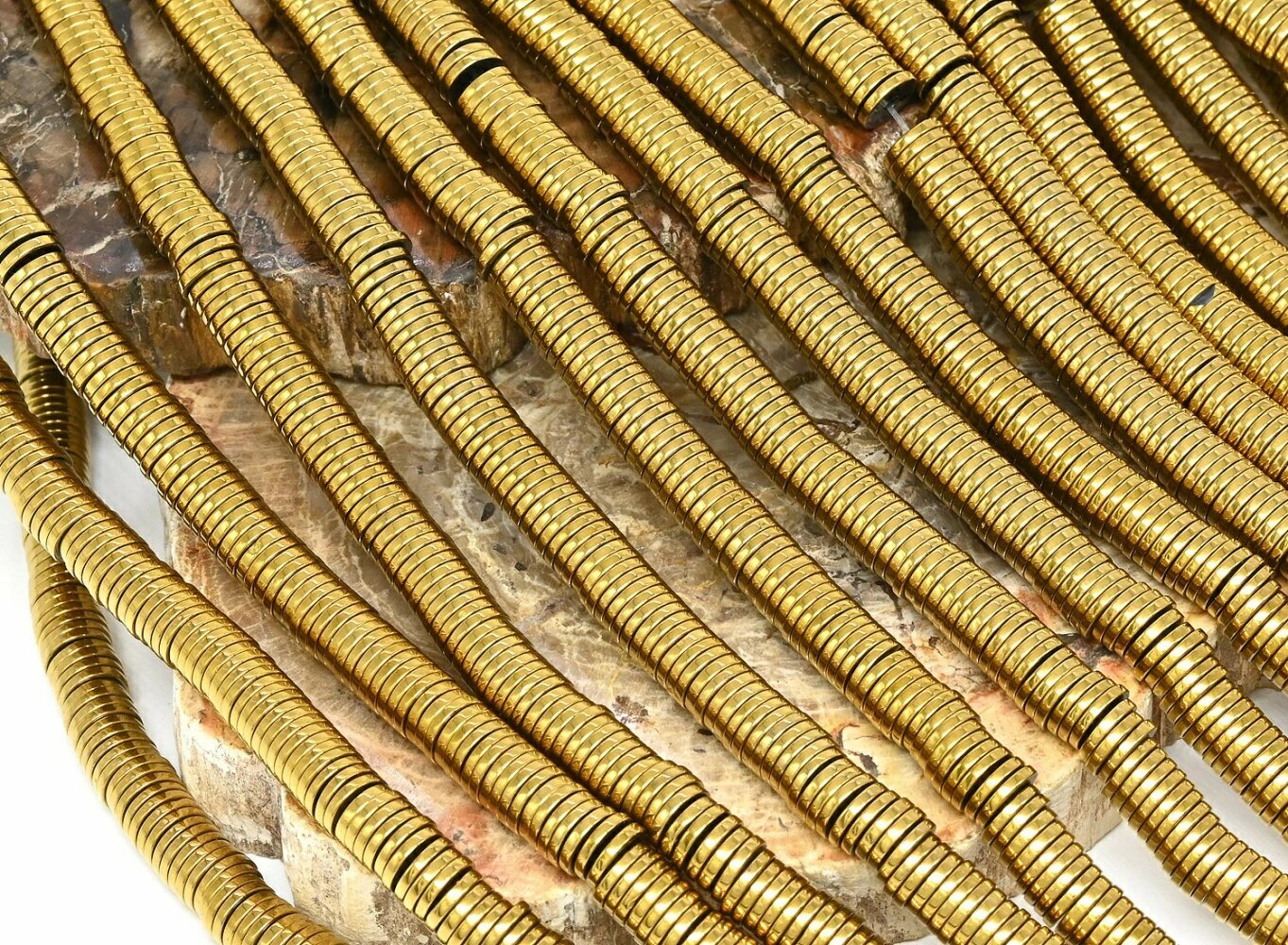 Бусины из гематита диск 6*1мм цв. золотой, 39см, 310 бусин