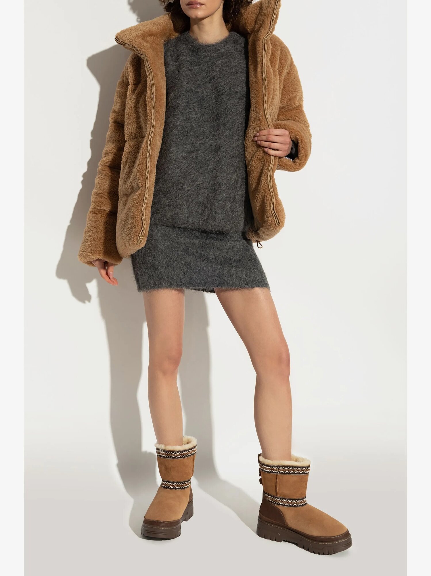 Ботинки UGG Mini TrailGazer, размер 7 US, коричневый — фото 1
