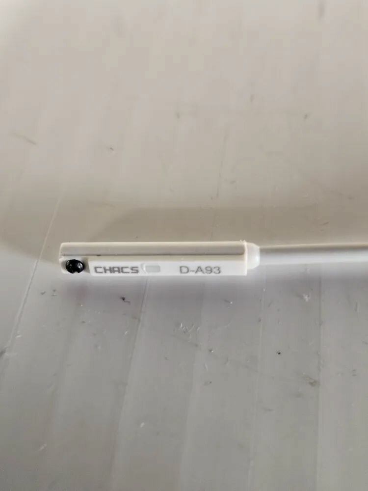 Бесконтактный датчик положения D-A93 магнитный (CSNSP) герконовый 3шт