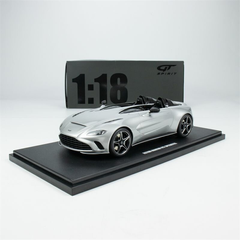 Машинка GT Spirit 1:18 Aston MARTIN ASTON MARTIN V12 Модель автомобиля из смолы
