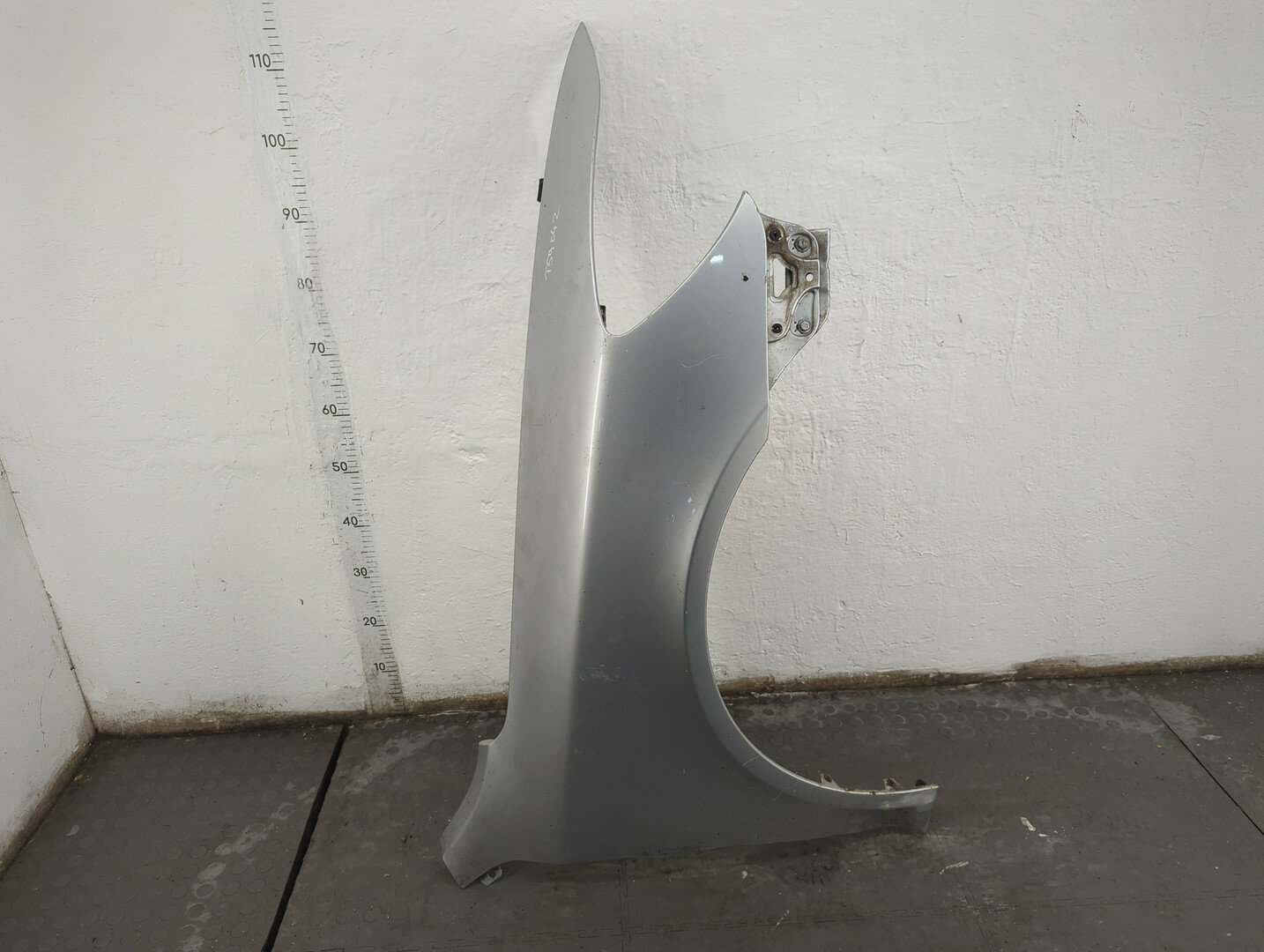 Крыло правое переднее Skoda Octavia (A5) Б/У