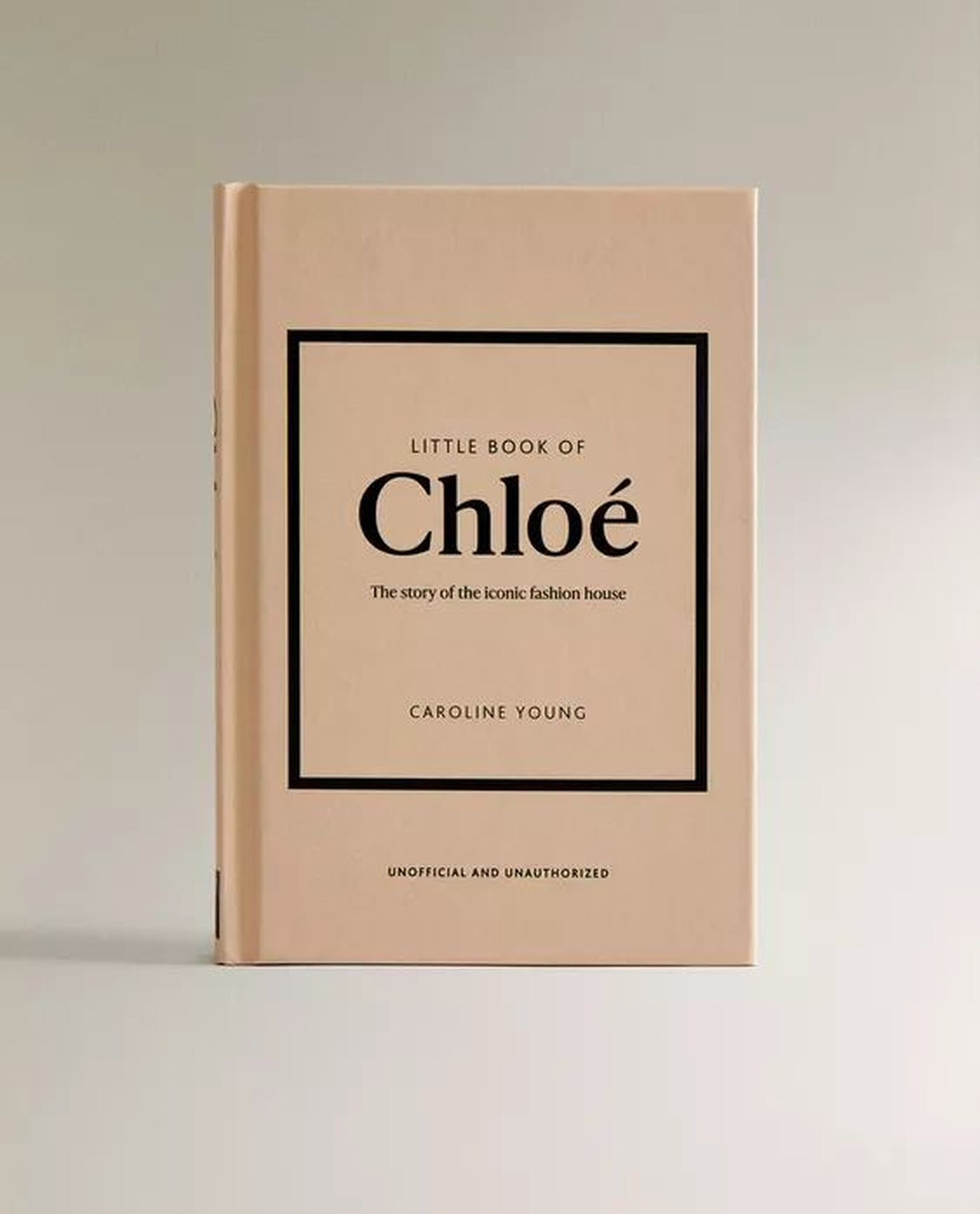 Книга ZARA HOME "Little Book of Chloe", 160 стр, 2024 г, твердый переплет