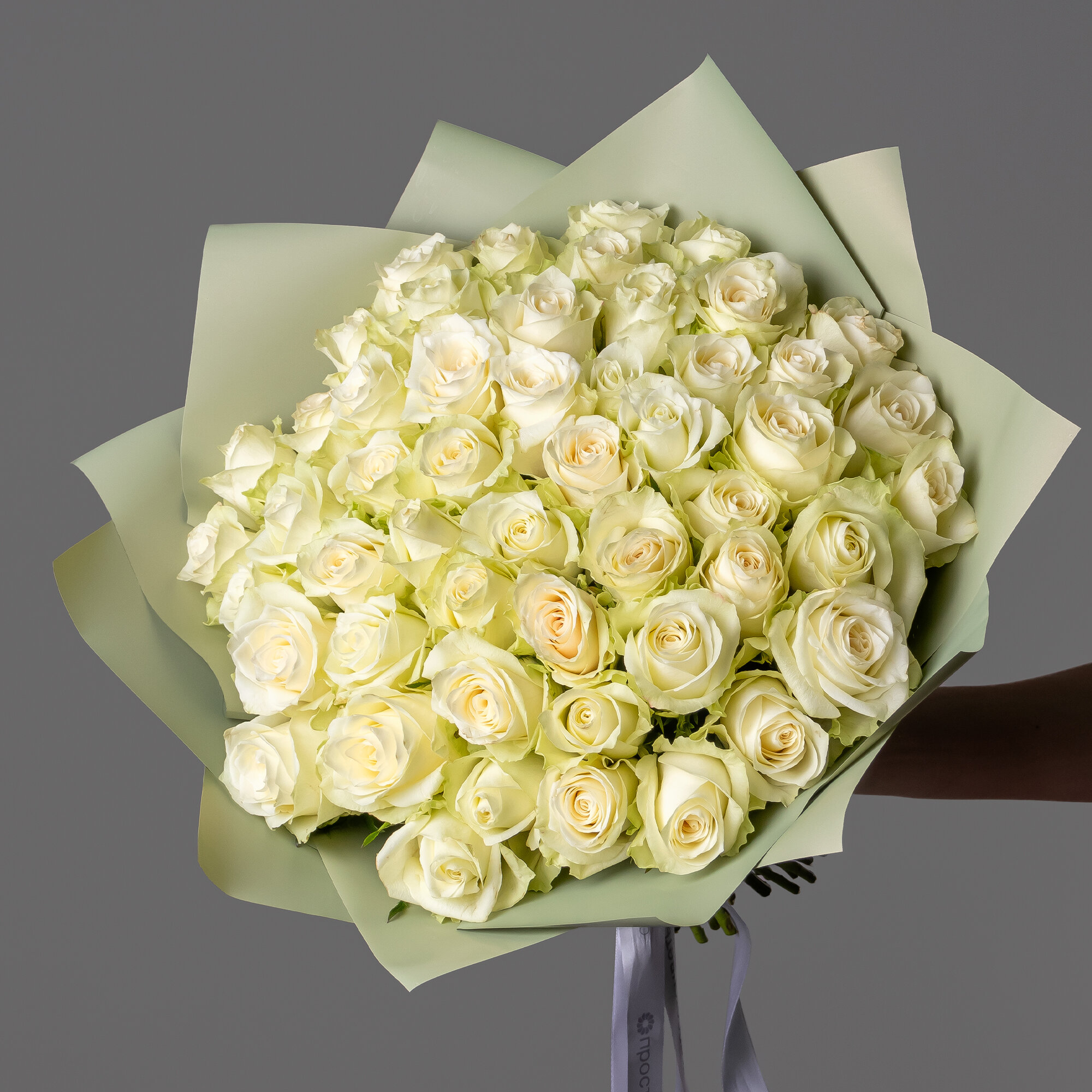 Букет Роза "Атена" 51 шт Высота 40 см в коробке и аквабоксе от "Простоцветы"
