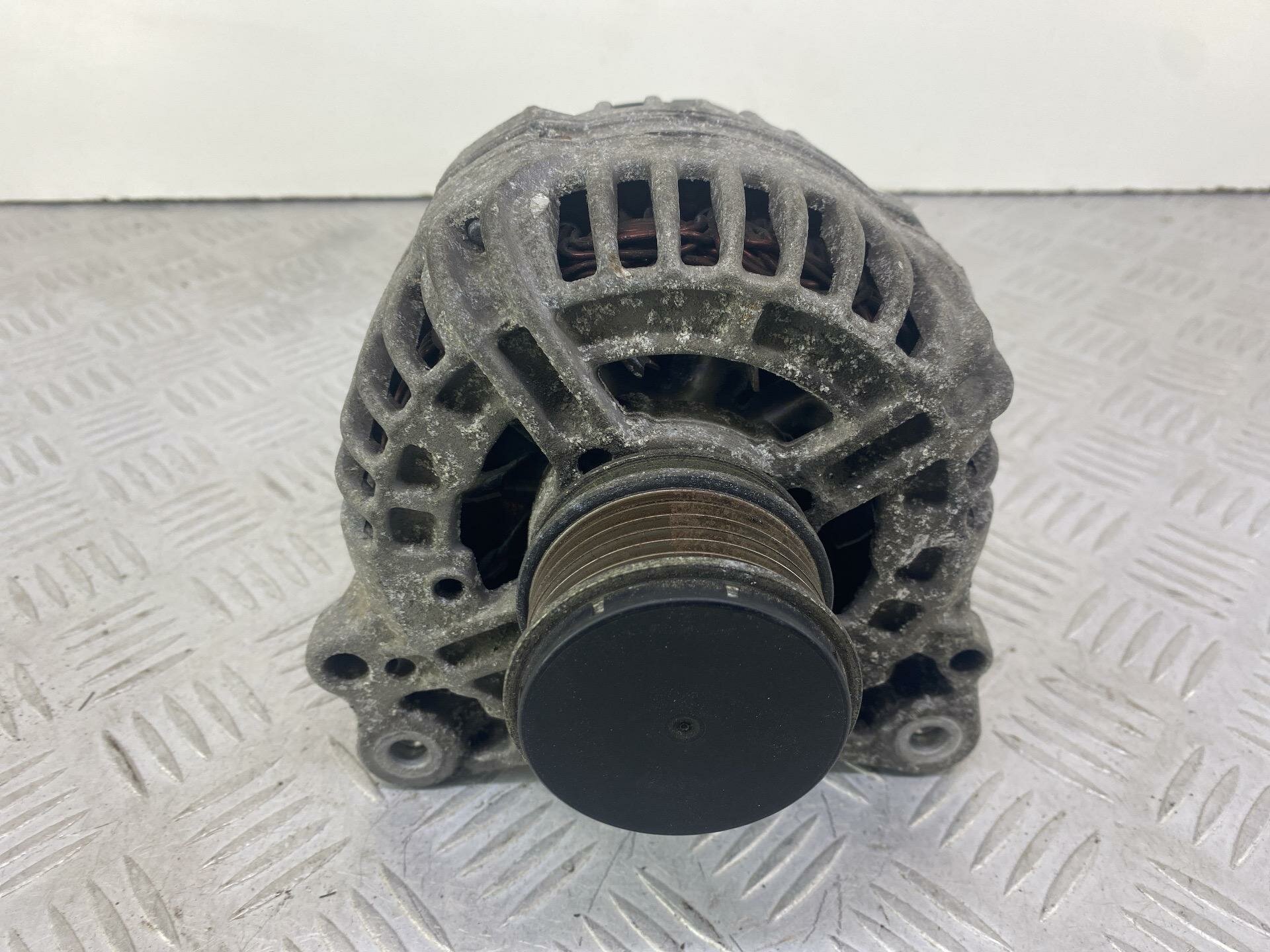 Генератор Skoda Octavia 2 1Z5 2008 06F903023F