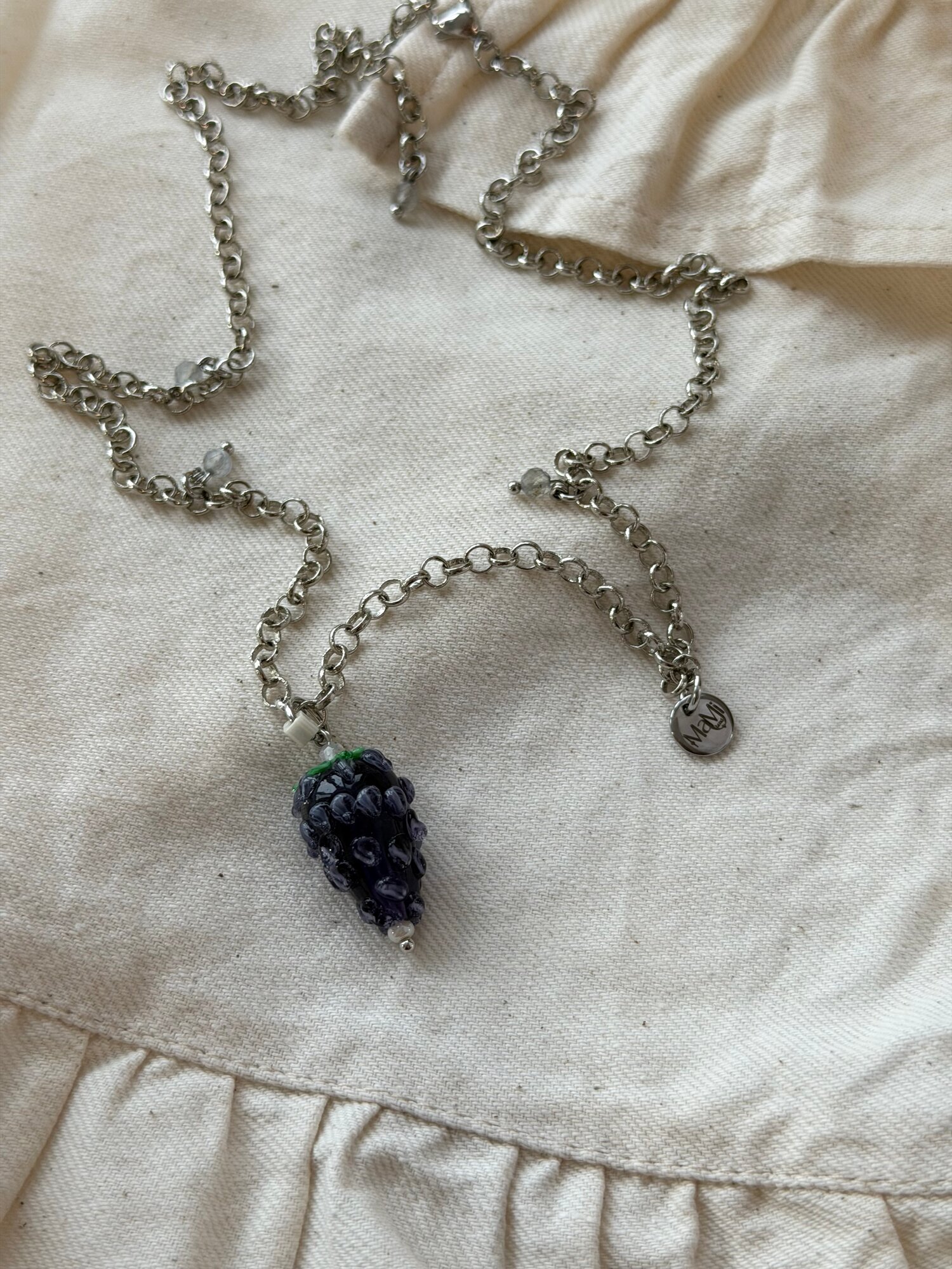 Колье, стекло