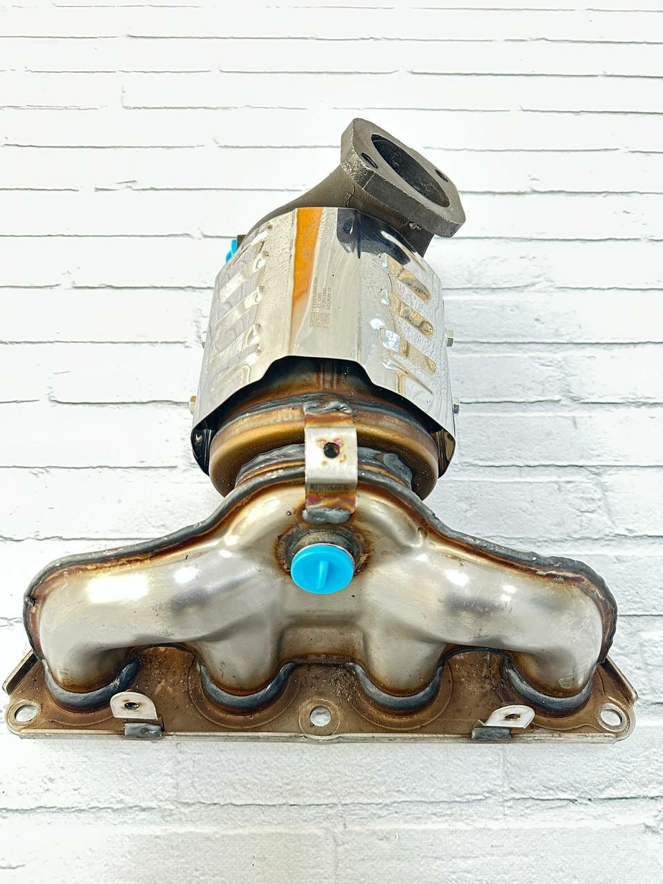 Выпускной коллектор с катализатором KIA Cerato 4 Киа серато