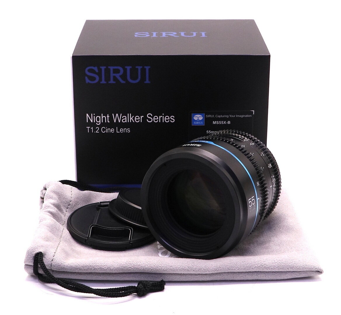 Объектив Sirui Nightwalker 55mm T1.2 S35 в упаковке