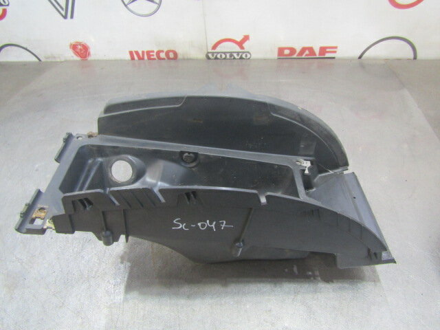 Корпус фары правый Scania P, R, G, есть трещина