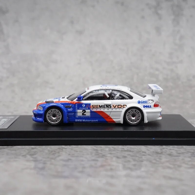 Bburago DCM 1:64 BMW E46 M3 GTR — фото 1