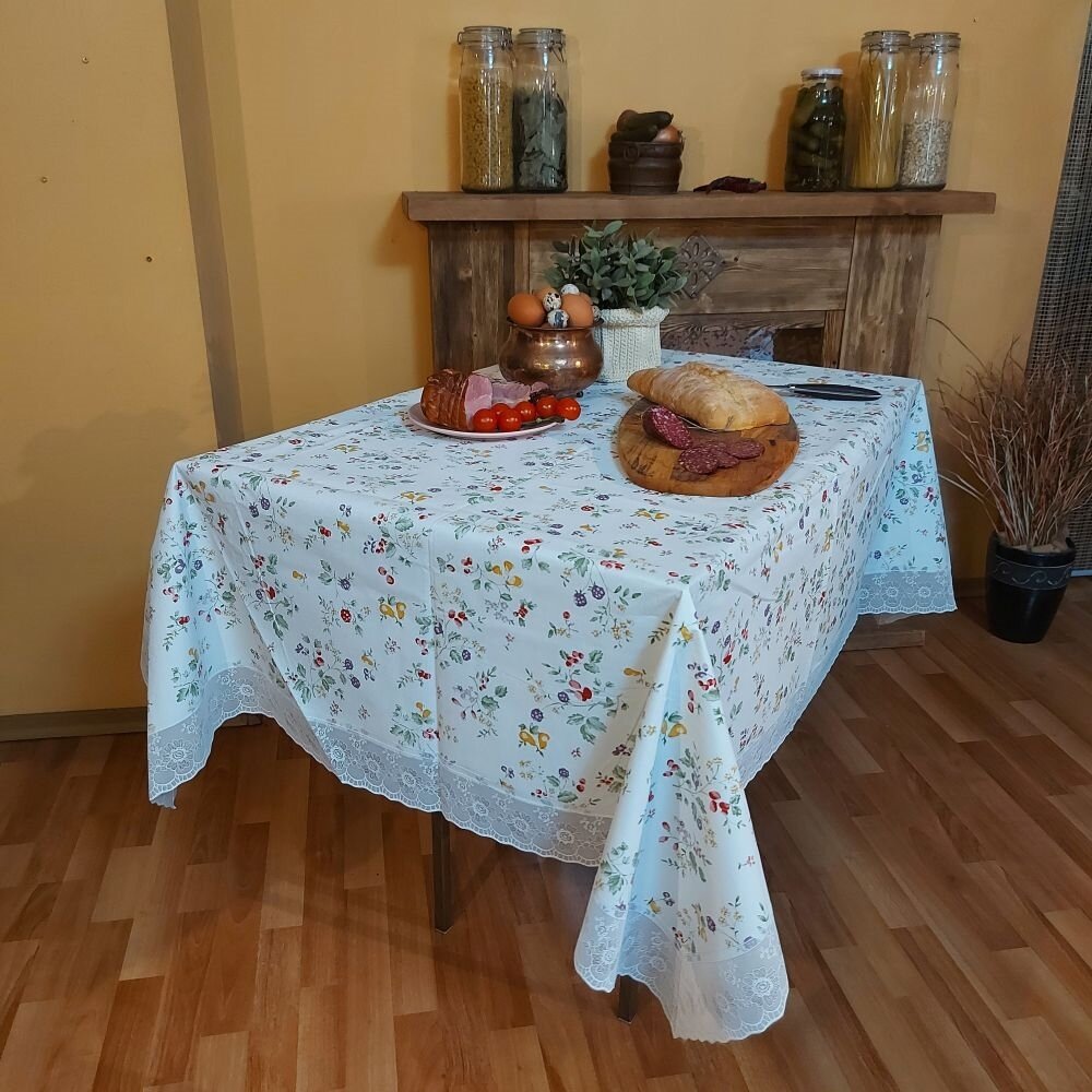 Скатерть прямоугольная Meiwa FС-135 132x178 cm