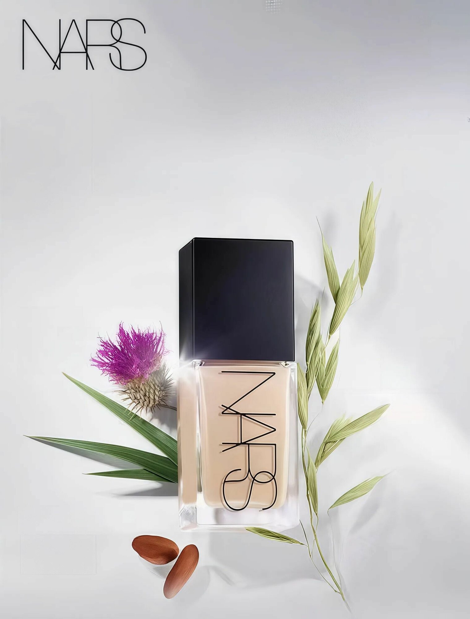 NARS Светоотражающее тональное средство Light Reflecting Foundation, GOBI, 30 мл тон 2