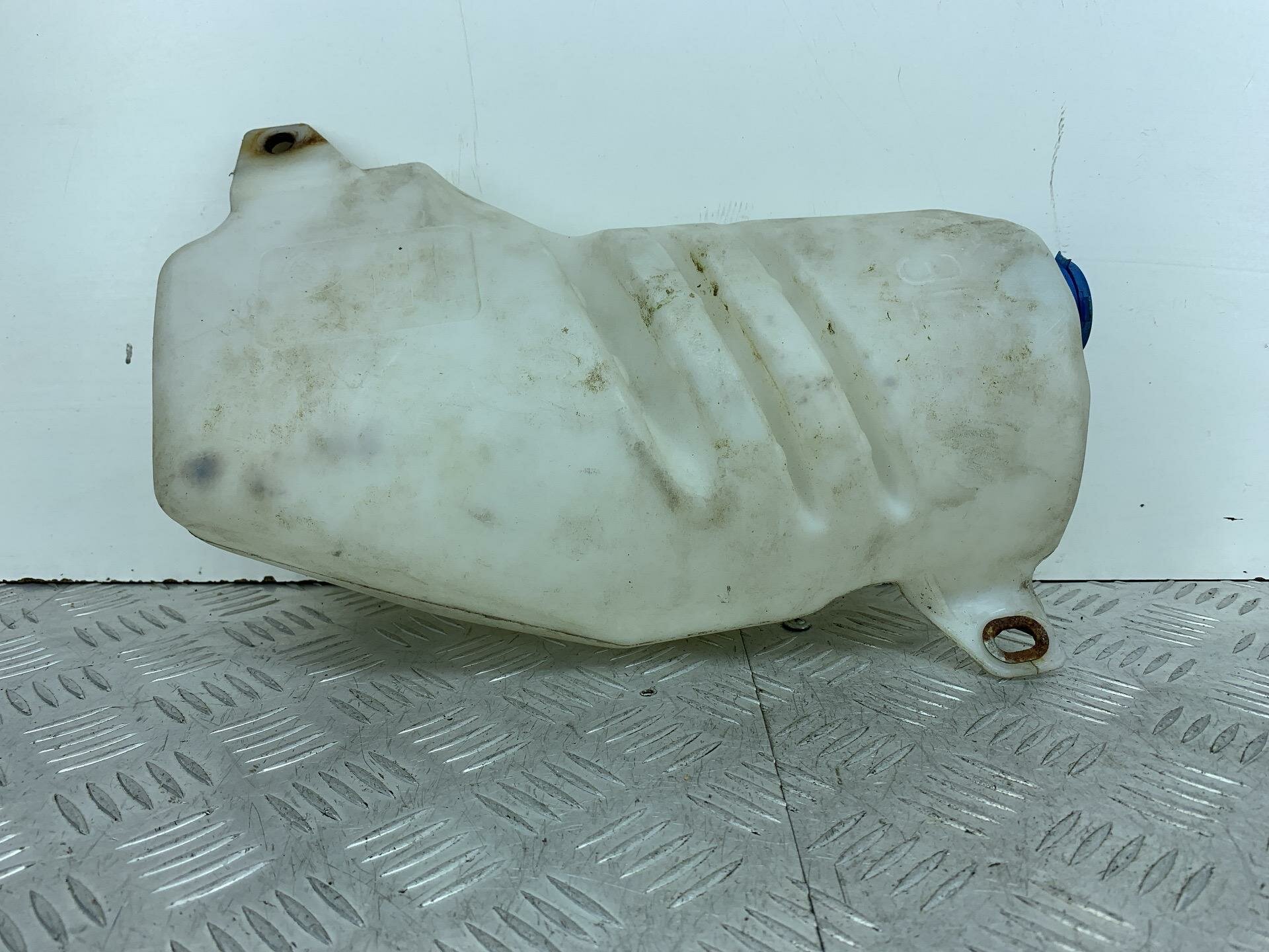 Бачок омывателя Fiat Stilo 2004