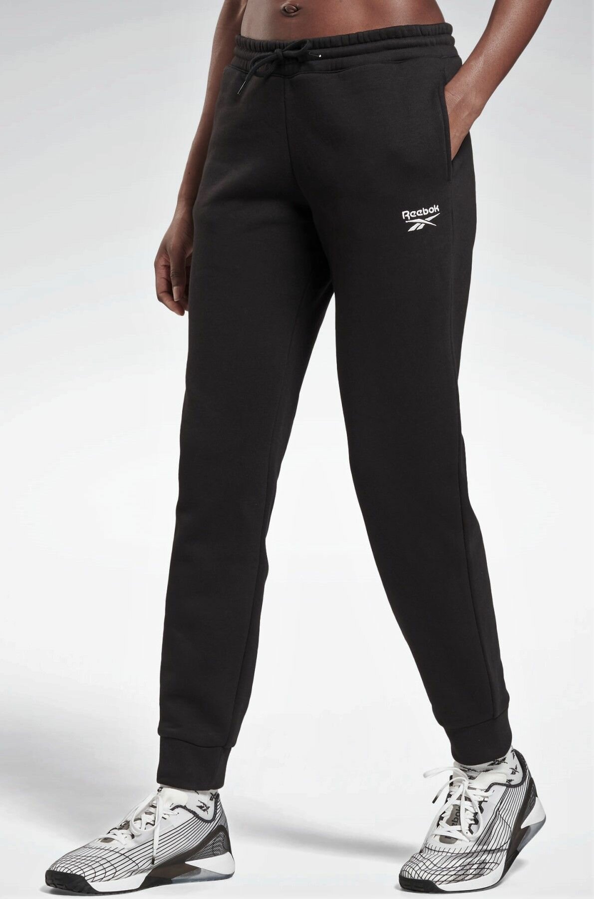 Брюки спортивные