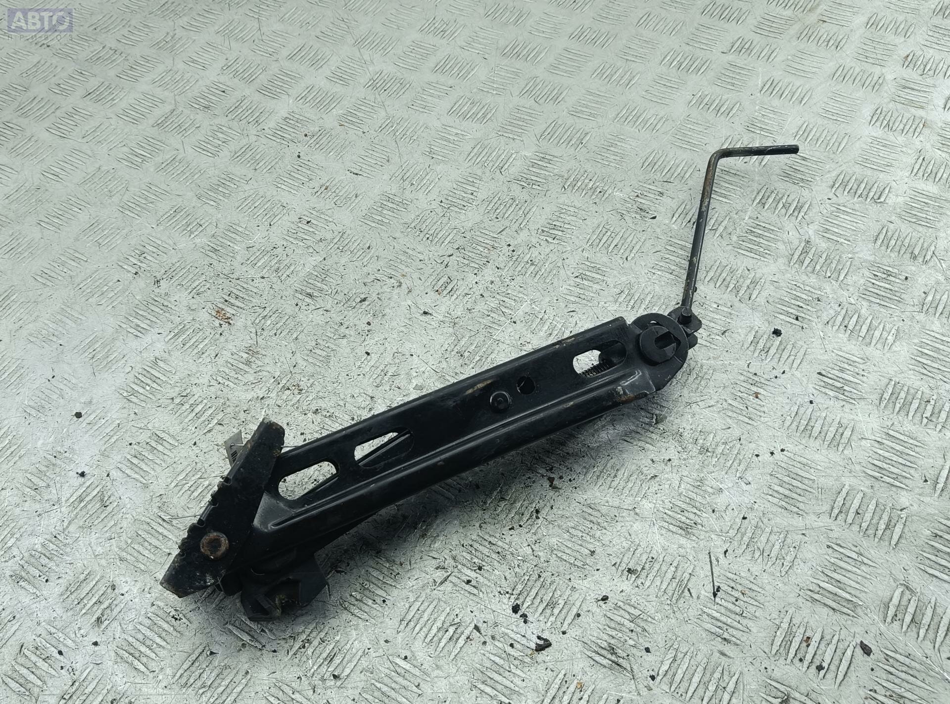 Домкрат Opel Zafira B (2004-2014)