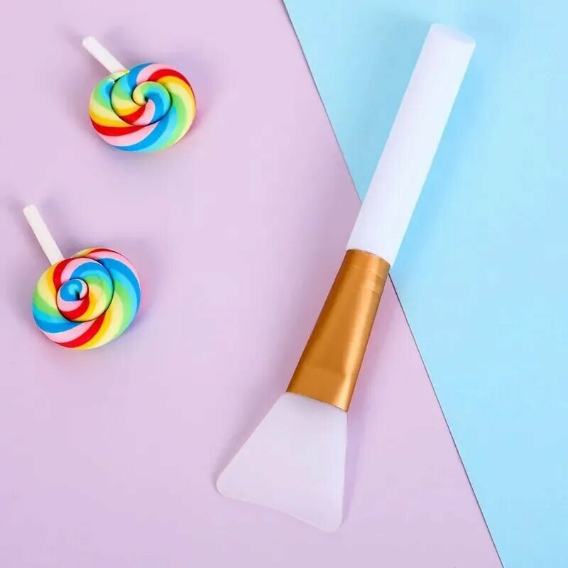 Кисть косметическая Для тонального средства