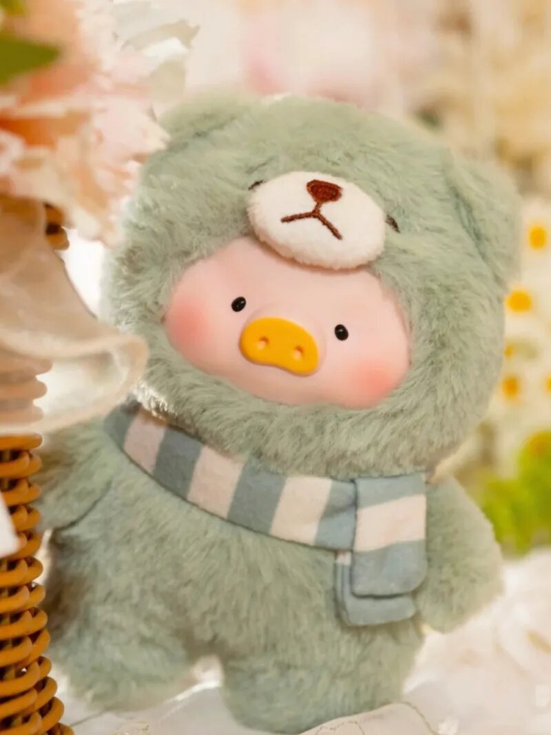 Мягкая игрушка Lulu Pig в костюме медведя, цвет 05-Relax Teddy