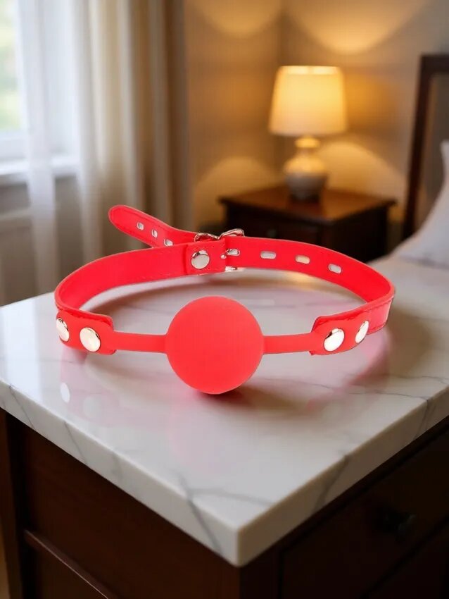 Notabu Кляп-шар силиконовый на регулируемом ремешке (NTB-80464/NTB-80465/NTB-80466), красный