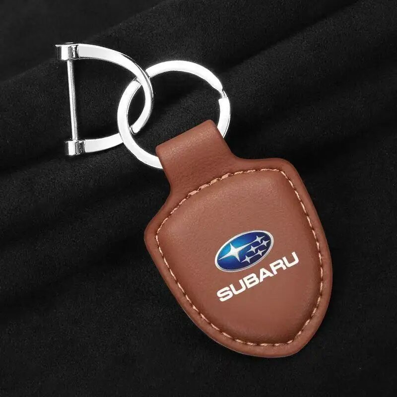 Брелок для ключей Subaru коричневый, кожаный