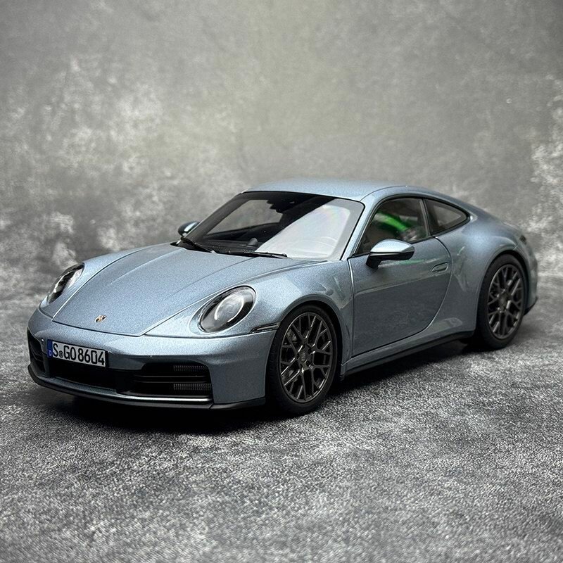 NOREV Модель автомобиля из сплава, 1:18, серия Porsche (Эксклюзивная коллекционная модель: Porsche 911 Carrera 2025)