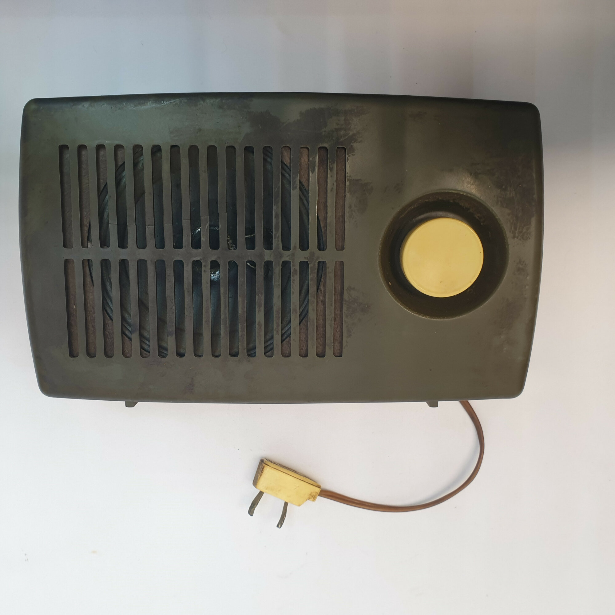 Громкоговоритель ЗЕНИТ-301, работоспособность не известна. Винтаж, СССР.