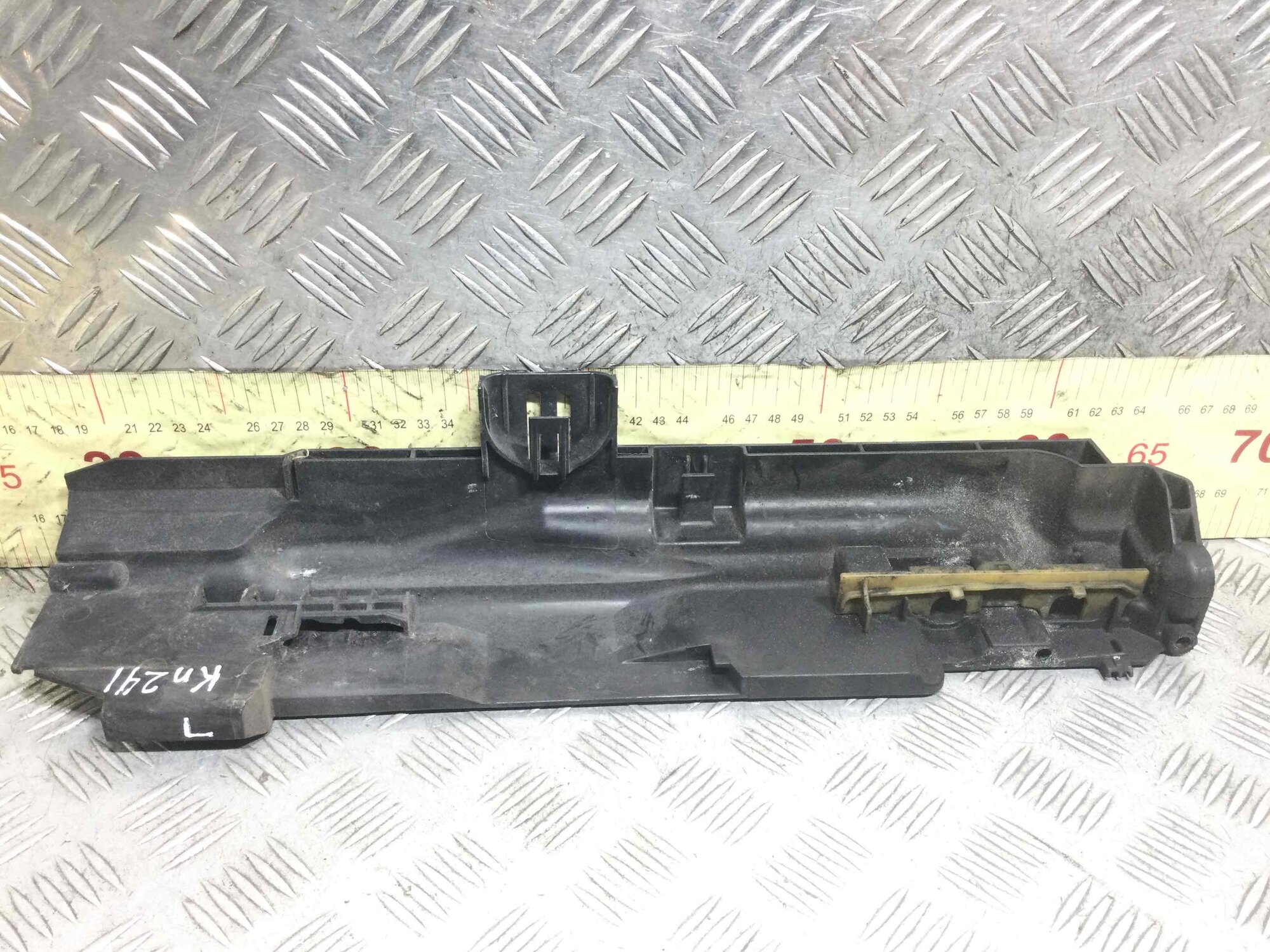 Б/У Кронштейн радиатора BMW 3-Series 3-Series E90/E91/E92/E93 2005 - 2010 2010 г.