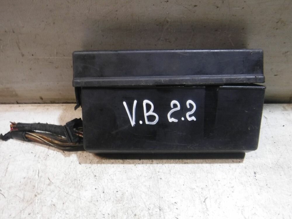 Блок предохранителей Opel Vectra B