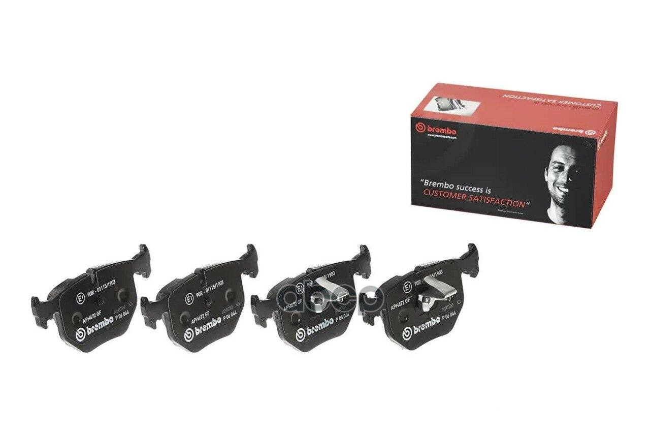 Колодки тормозные дисковые задн. BMW 3 (E46) 02/98-04/05 / BMW 3 Convertible (E46) 04/00-12/07 / BMW Brembo арт. p06044