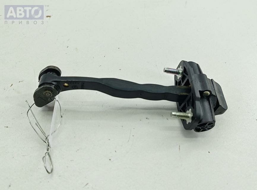 Ограничитель открывания двери передней Ford Focus 3 (2011-2018)