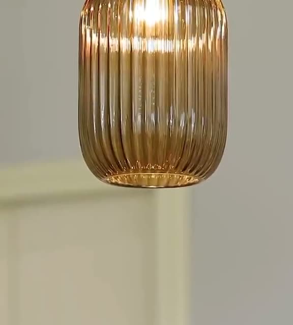 Ronaldo lighting Люстра E27 12 Вт красного цвета со стеклянным плафоном для гостиной — фото 1