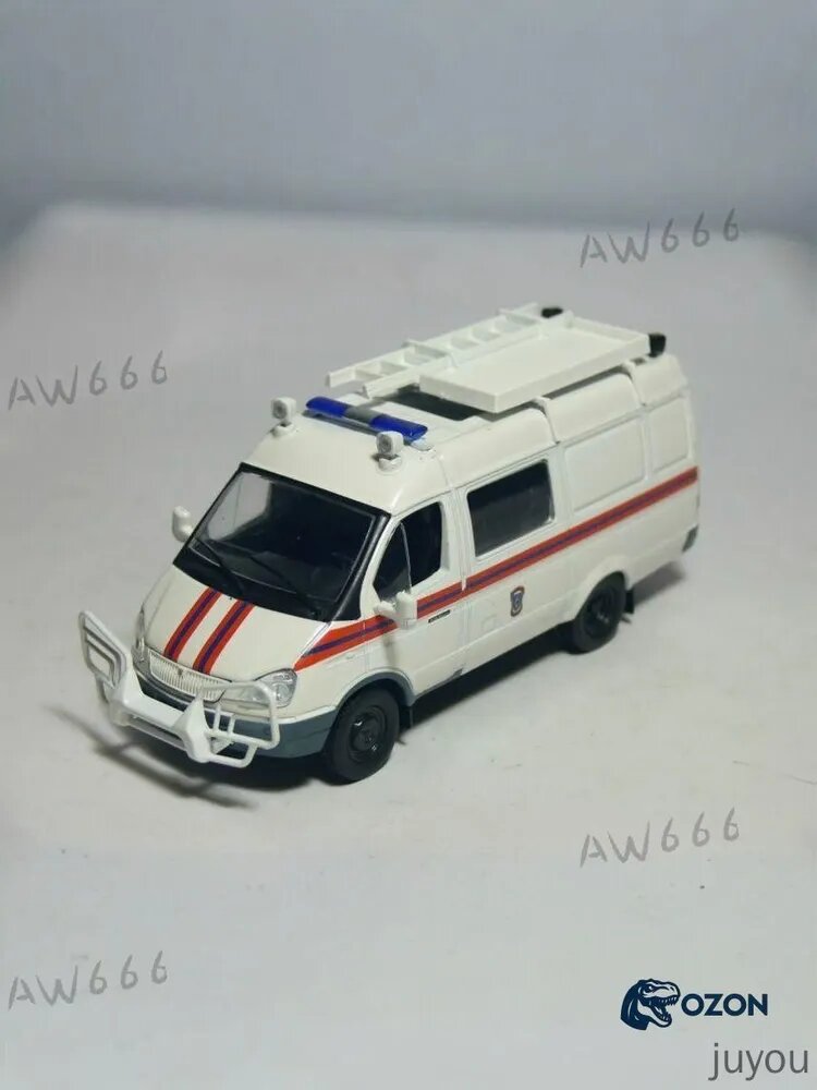 Машинка XUSIJUTO 1/43 Белая Машина скорой помощи, масштабная модель для коллекционеров и детей, 14 см — фото 1