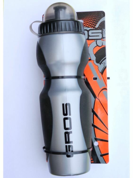 Фляга GROS V-GRIP V-9000, защитная крышка, широкое горлышко, прорезиненная, пищевой пластик, серебристый/чёрный, 750 мл