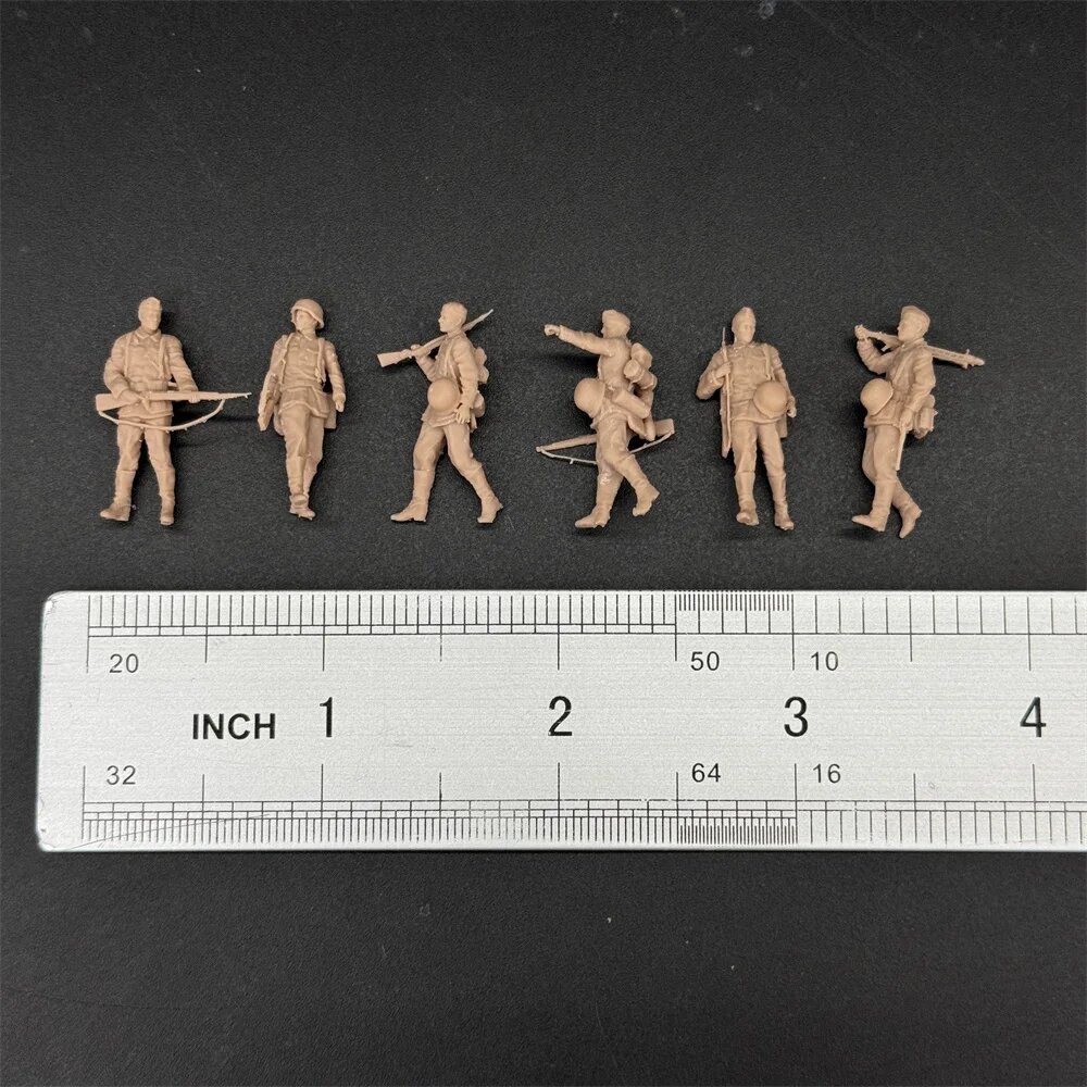 Миниатюрные модели немецких солдат 1/72, 6 фигурок, резиновые