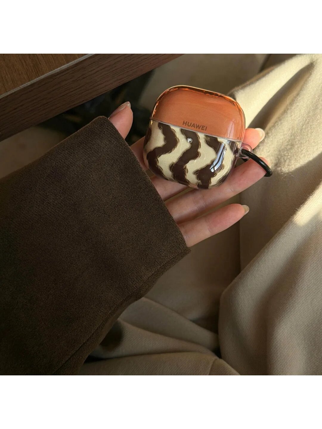 Чехлы для наушников Huawei FreeClip2 Freebuds5i/6i/7i Spllatter чёрные for FreeClip2, leo10-7