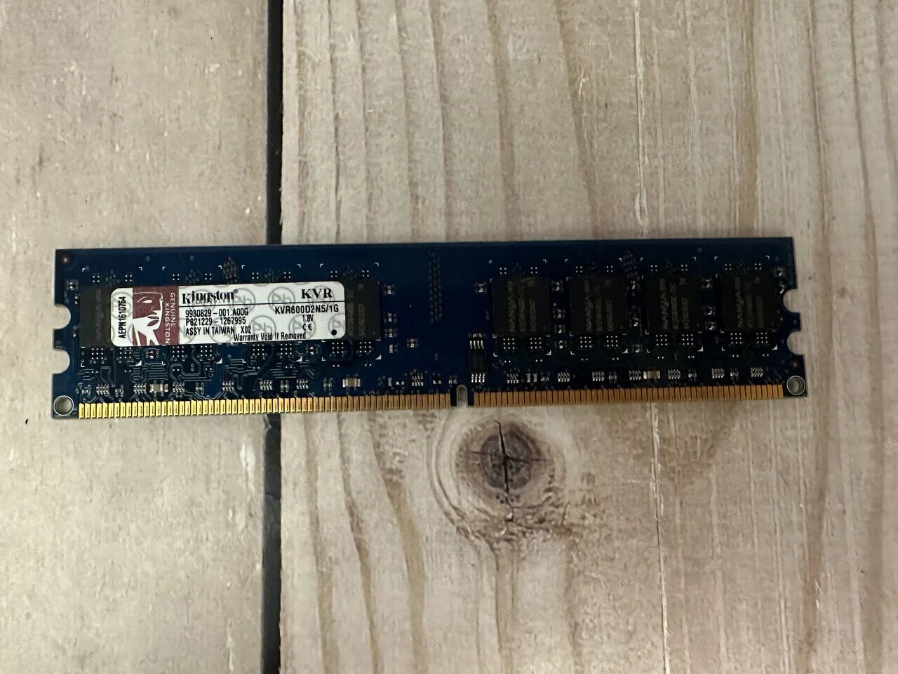 Оперативная память Kingston KVR800D2N5/1G DDRII 1024Mb