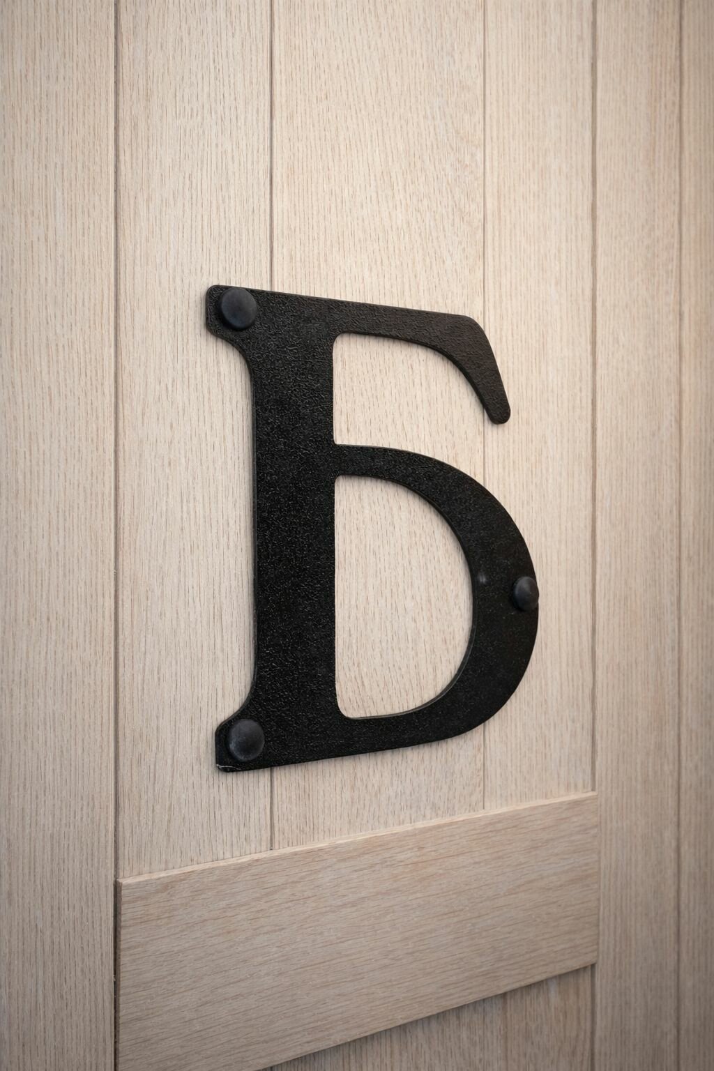 Буква дверная "Б", 110х110 мм, металл 0,7 мм. Буквы на дверь, номер квартиры, номер на дом, этаж, дачный участок (Ф)