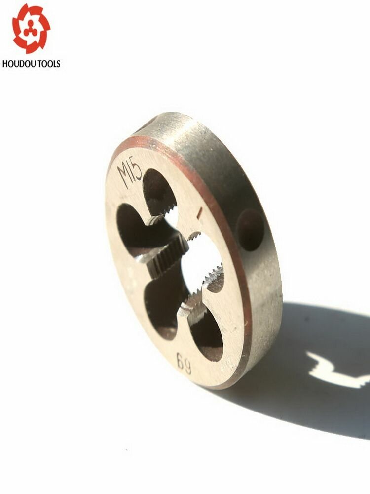 Плашка ручная, правая, М15х1,0, Сталь инструментальная 9XC, 1 штука